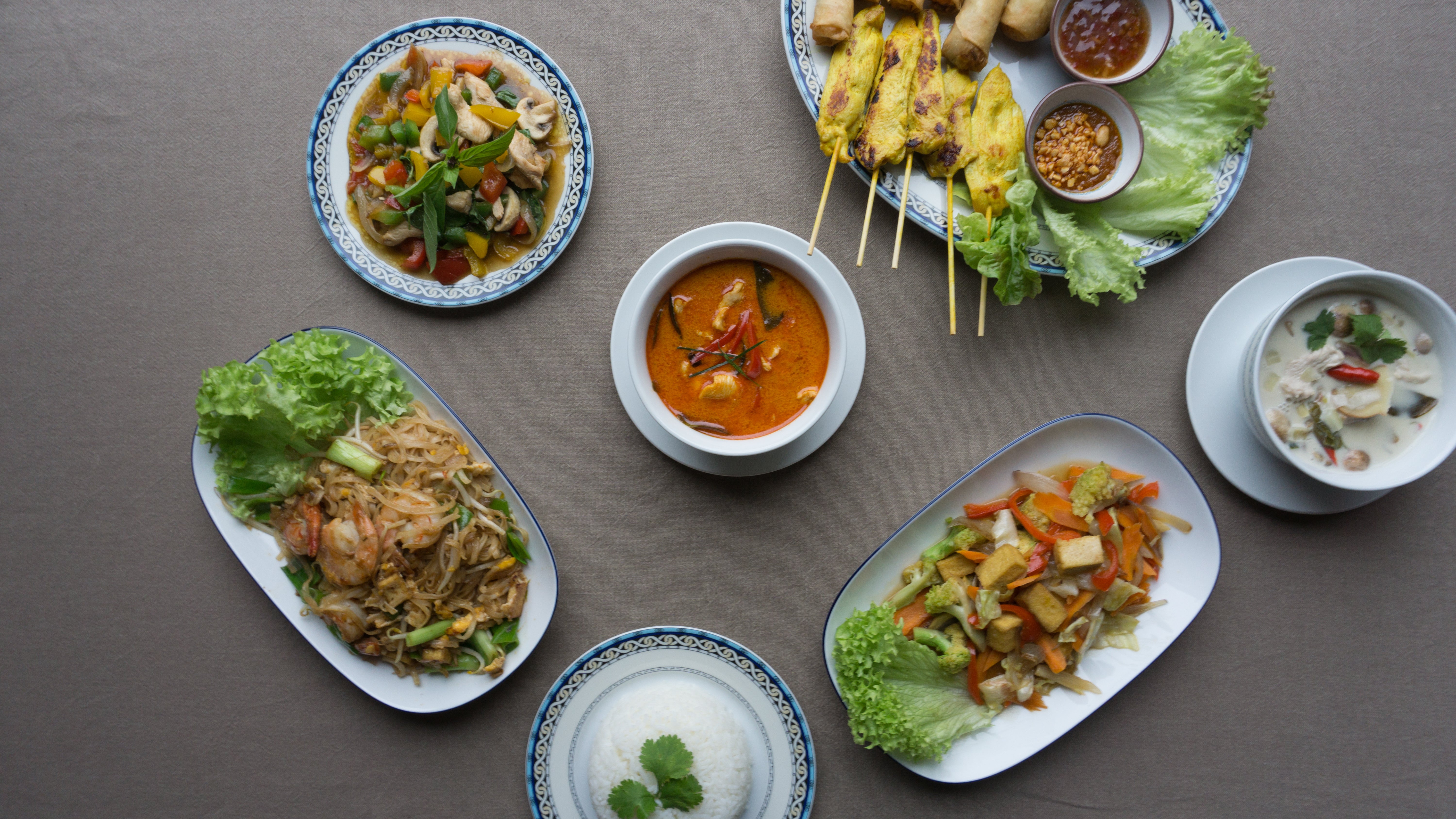 Supak Catering bezorging van Sint-Jozef - Bestel met Deliveroo