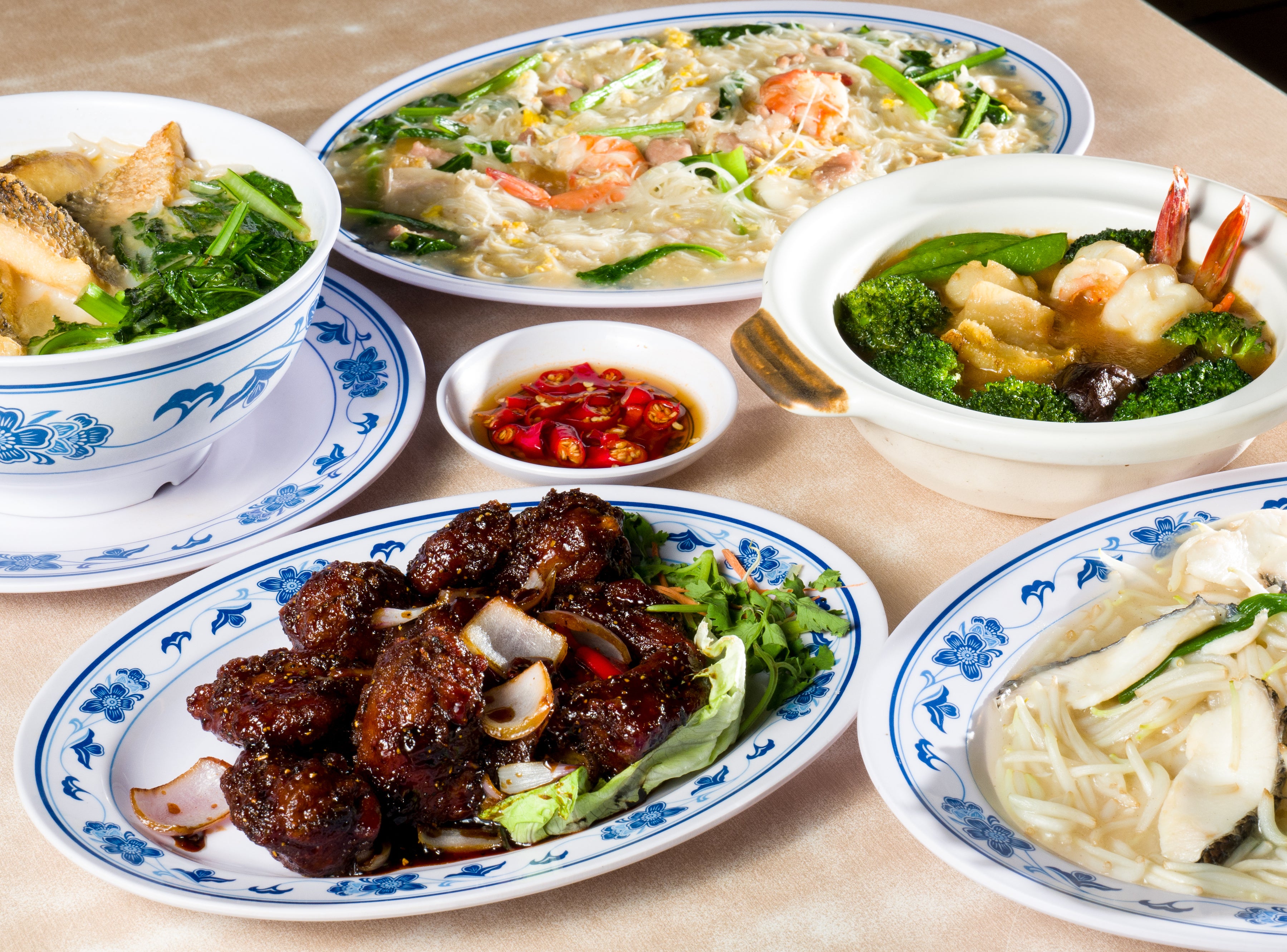 Hong Kong Street Hock Kee Seafood Restaurant delivery from Ang Mo Kio ...