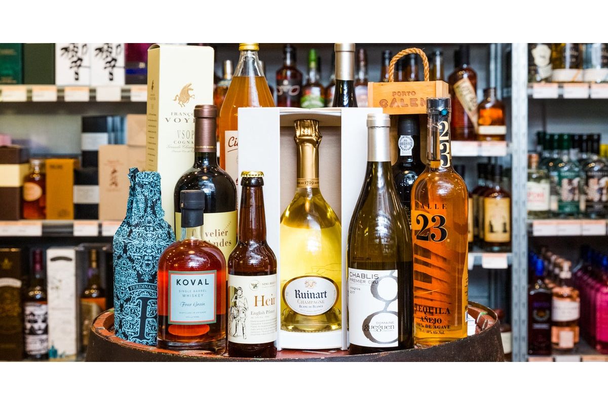 Amathus Drinks delivery from Hoxton - Order with Deliveroo