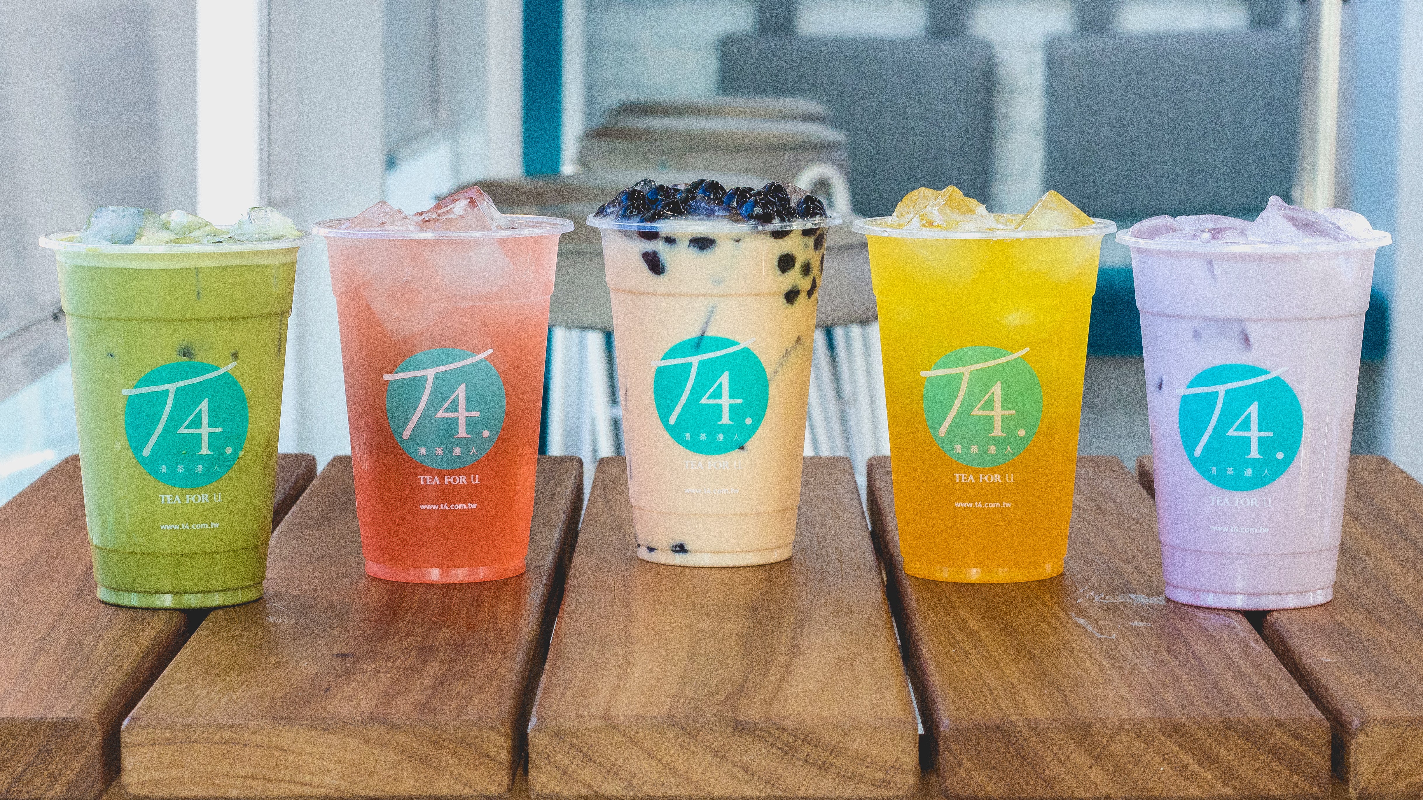 T4- Bubble Tea delivery from Shepherd's Bush - Order with Deliveroo