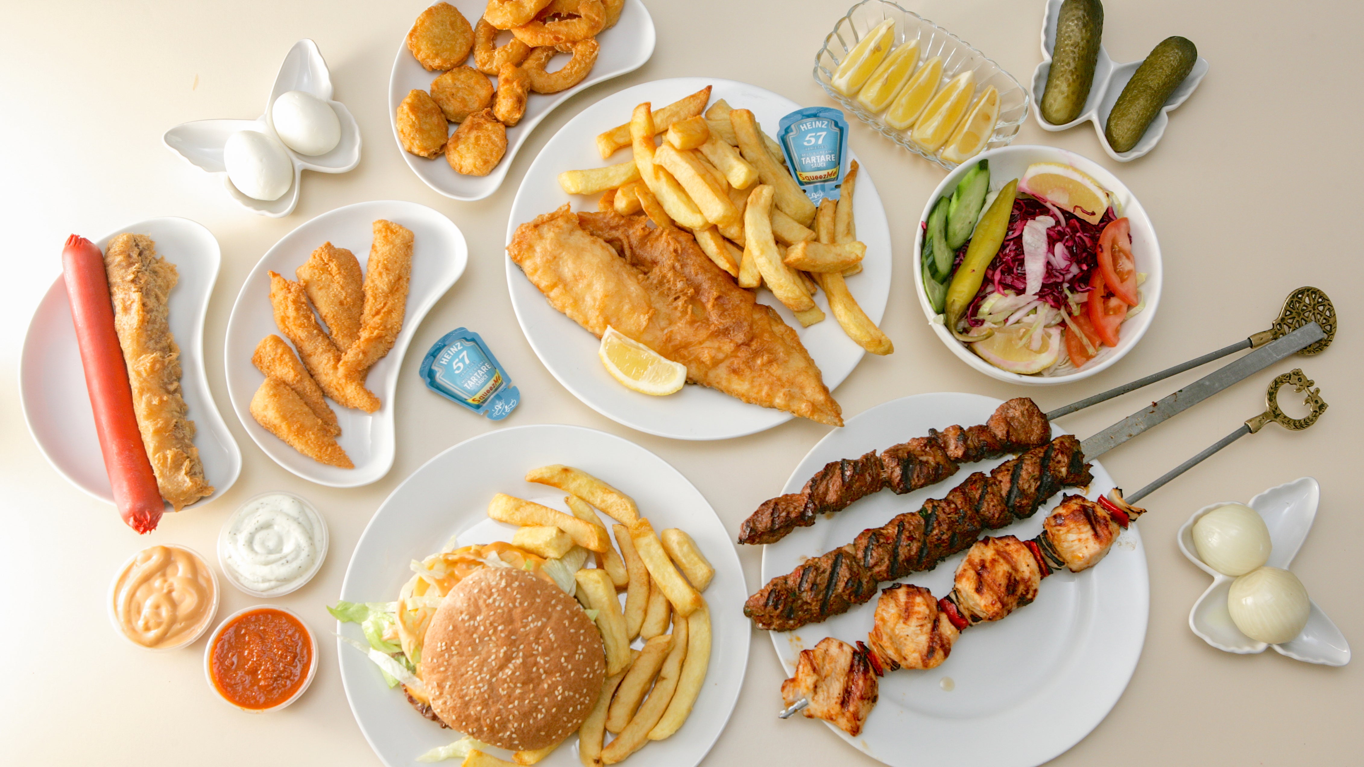 Seaworld Fish Bar delivery from Borehamwood - Order with Deliveroo